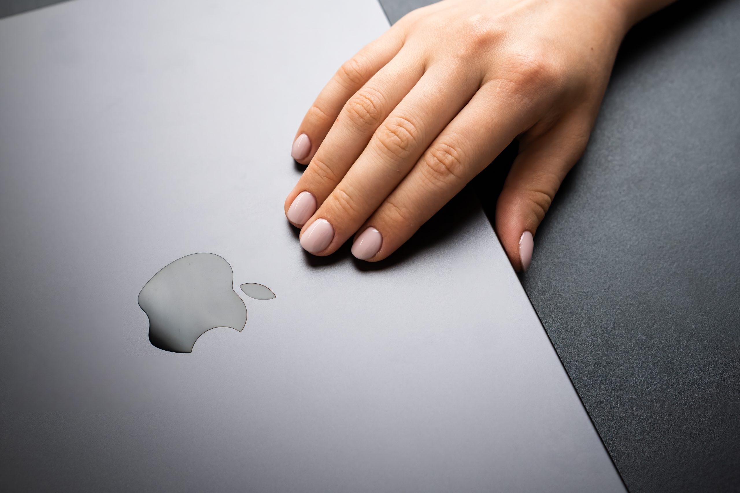Rumors MacBook Pro M4: modello svelato in anticipo